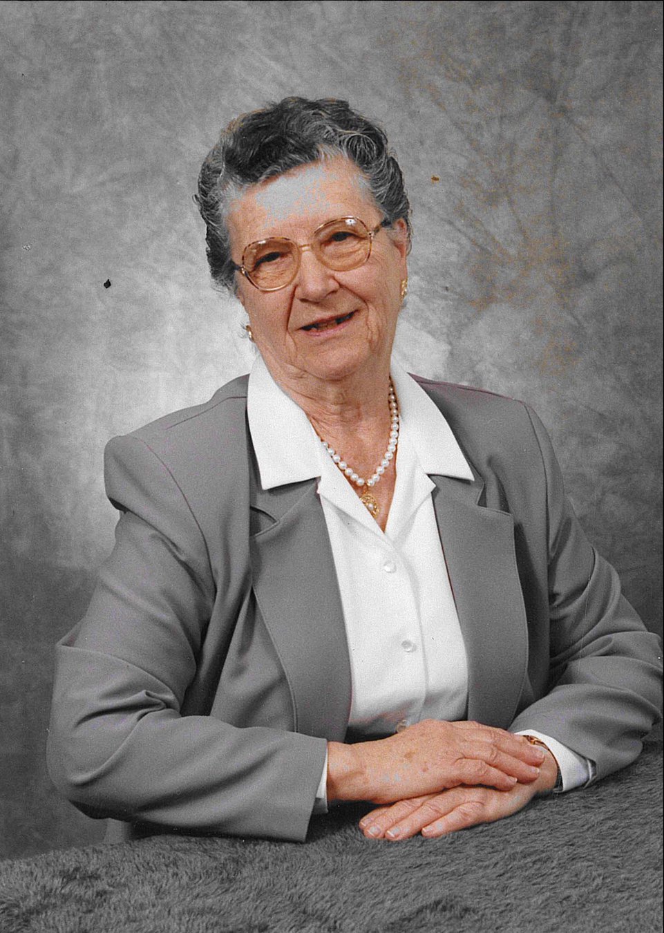 Mary Louise Adams 1930 - 2018 - Great Bend Tribune