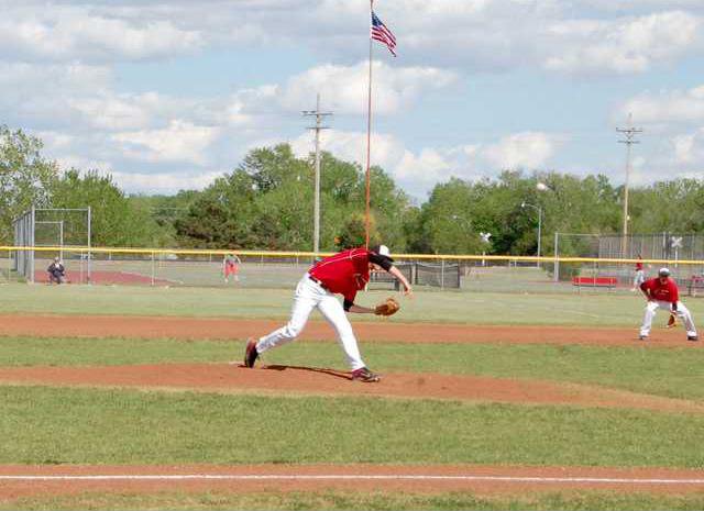 GBHS dominates TMP-Marian in sweep - Great Bend Tribune