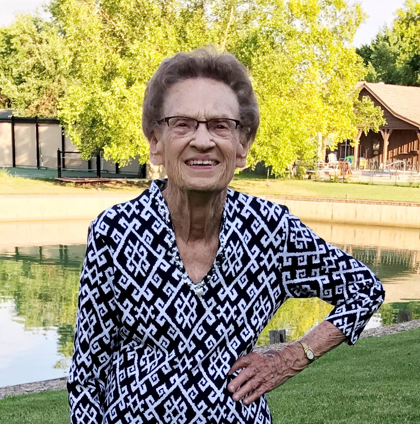 Lois June Holopirek 1930 - 2019 - Great Bend Tribune
