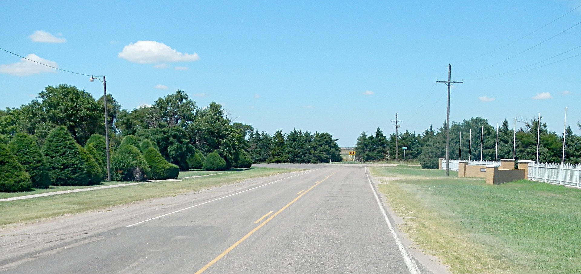 Dubuque to get second stop sign - Great Bend Tribune