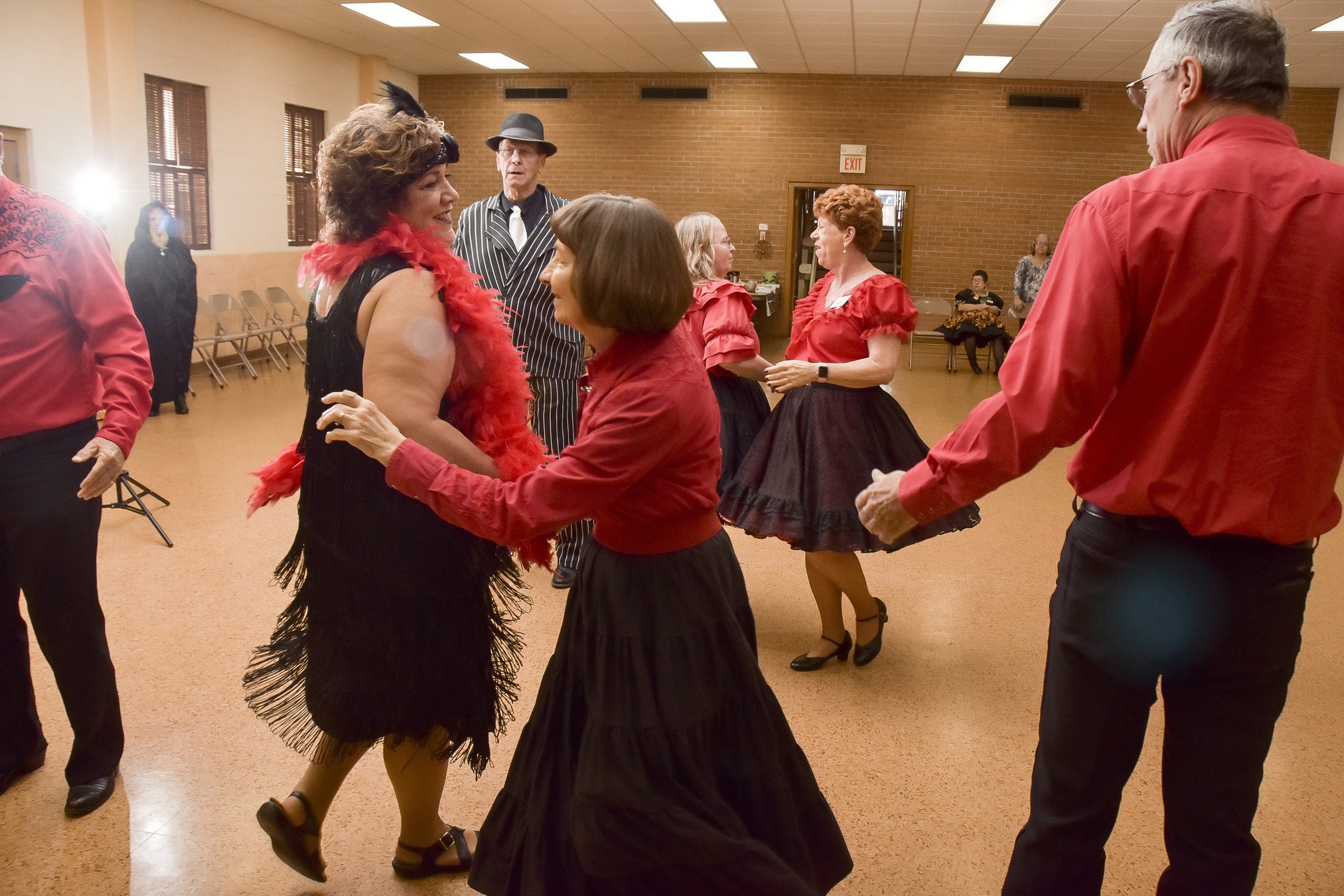 SPOOKY SQUARE DANCE - Great Bend Tribune