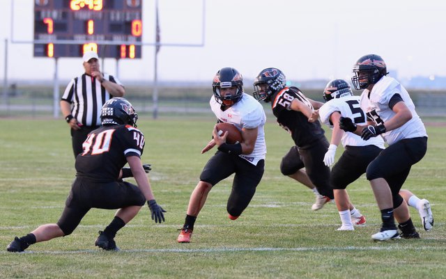 Holcomb Longhorns race past Larned - Great Bend Tribune