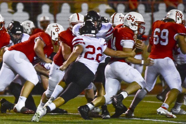 Hoisington Cardinals stay unbeaten - Great Bend Tribune