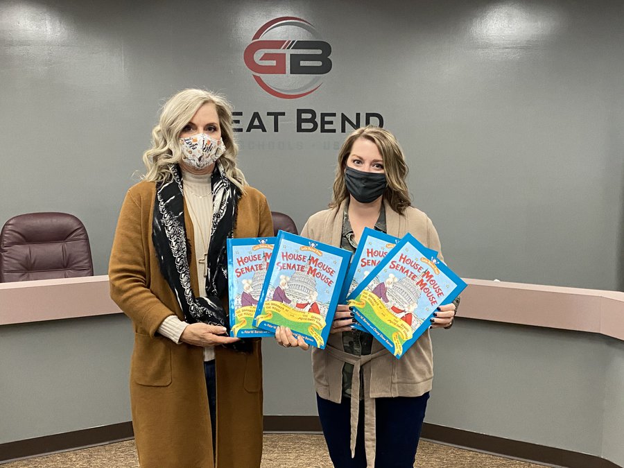 Marshall’s gift reflects move from House to Senate - Great Bend Tribune