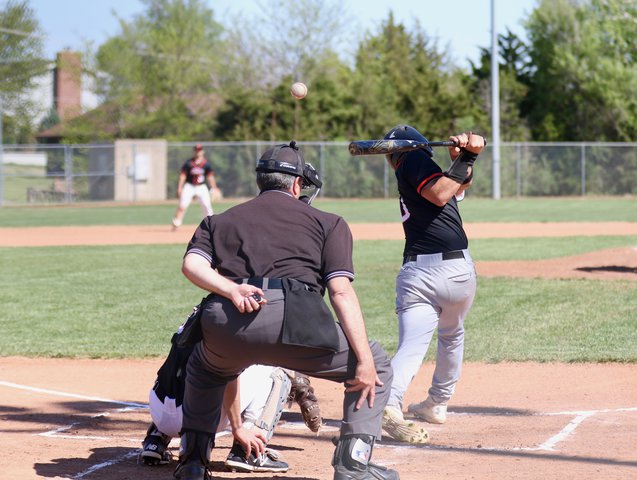Larned Indians sweep Holcomb baseball - Great Bend Tribune