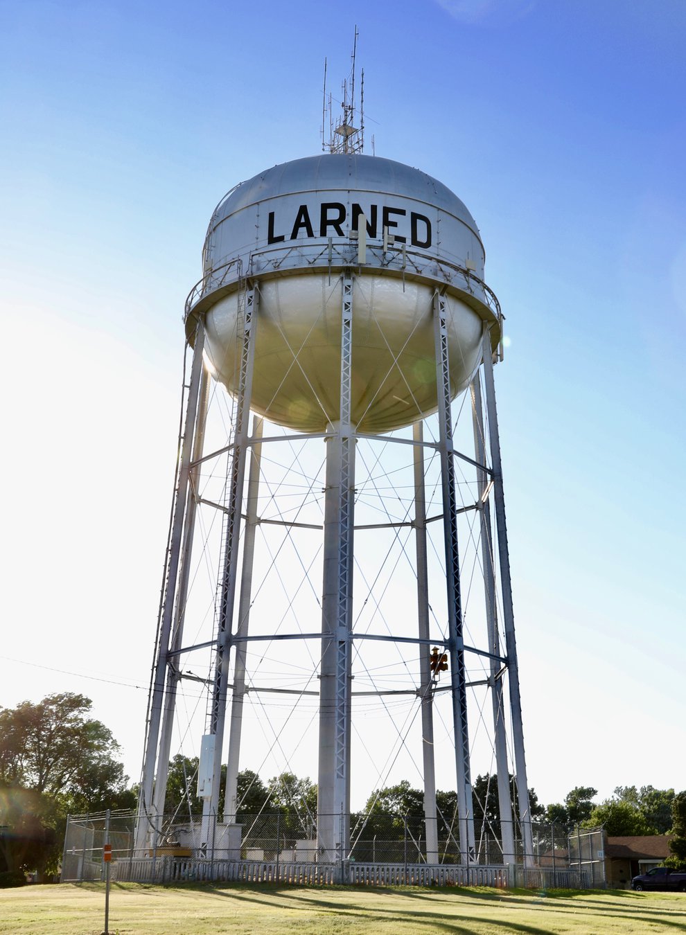 Light Up Larned campaign tops fundraising goal - Great Bend Tribune
