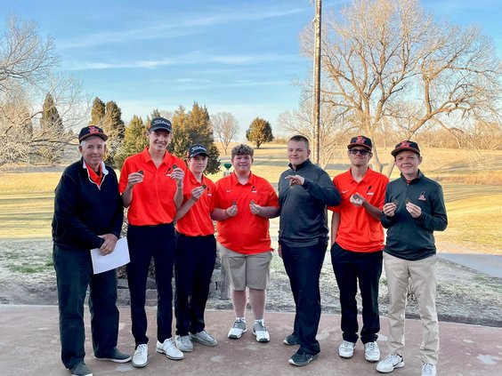Larned golfers win Hoisington Tournament - Great Bend Tribune