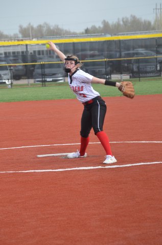 Hays Indians holds off Panther softball - Great Bend Tribune