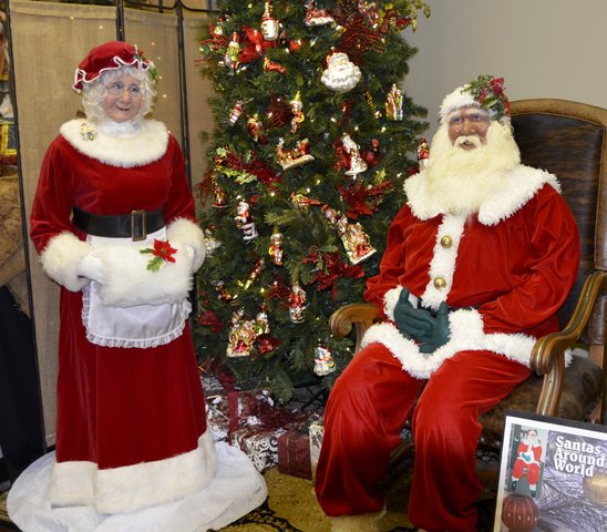 Santa, Santa, Santa! - Great Bend Tribune