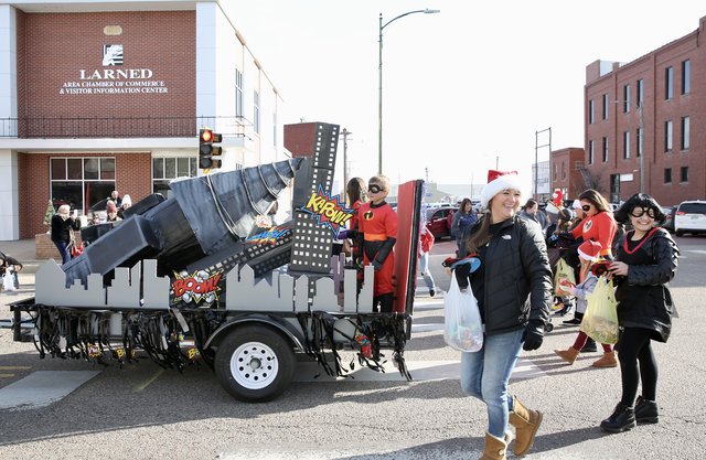 SUPER HEROES: Larned holds 102nd annual Christmas Parade - Great Bend ...