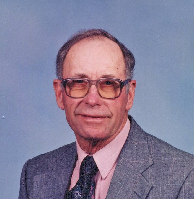 Leon Benjamin Karst 1927 - 2022 - Great Bend Tribune
