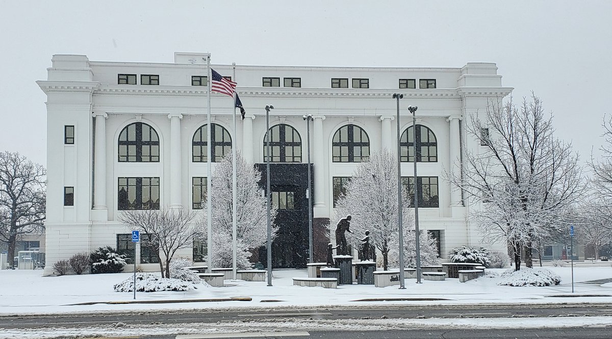Winter scene in the Courthouse Square - Great Bend Tribune