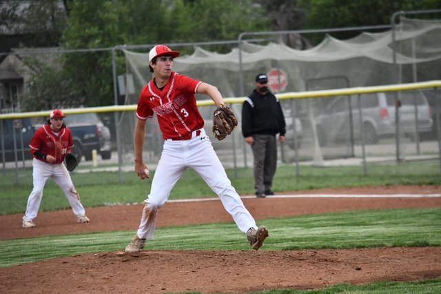 Hoisington, Ellinwood baseball reach semifinals - Great Bend Tribune