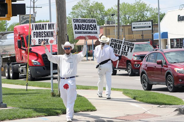 Circumcision protest - Great Bend Tribune