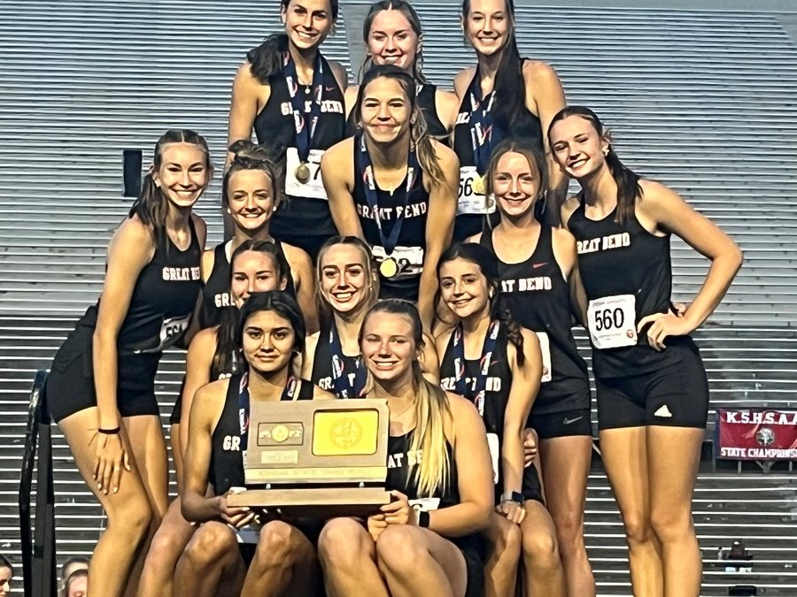 Panthers' Luna wins title, Panthers finish third - Great Bend Tribune
