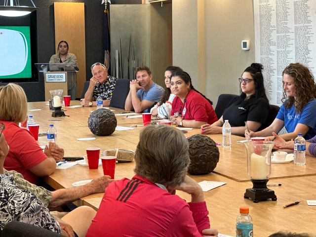 Chamber hosts inaugural ‘Spanish Without Barriers’ - Great Bend Tribune