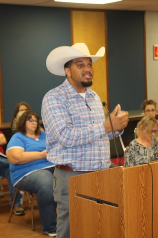 Rare alley vacation request presents challenges - Great Bend Tribune