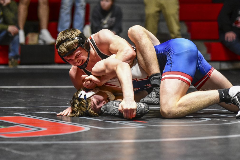 Two Panthers capture first-place medals - Great Bend Tribune