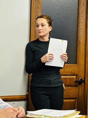 Hoisington Council deals with city code enforcement issues - Great Bend ...
