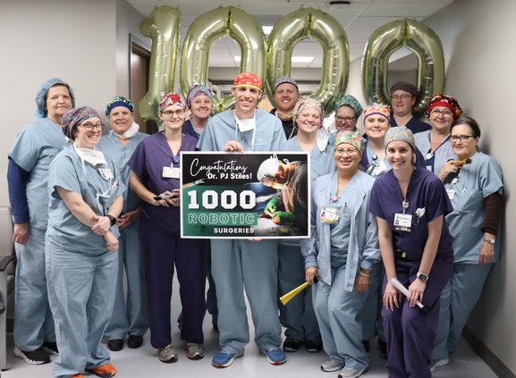Dr. PJ Stiles completes 1,000th robotic surgery procedure - Great Bend ...