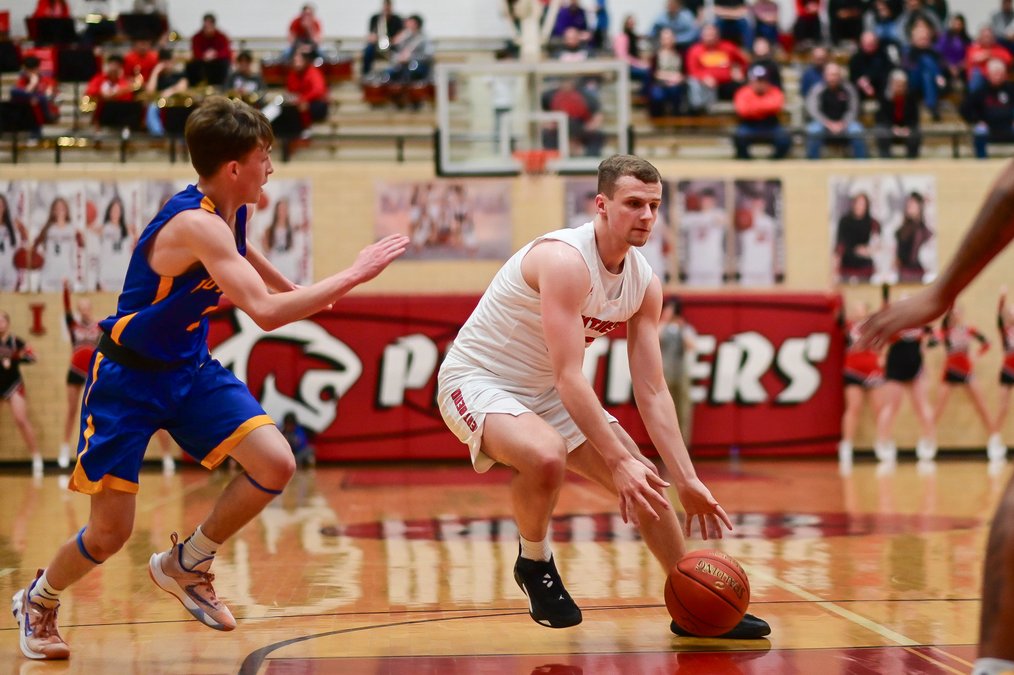 STATE BOUND PANTHERS - Great Bend Tribune