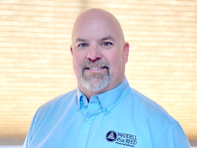 Waddell & Reed’s Thompson honored - Great Bend Tribune