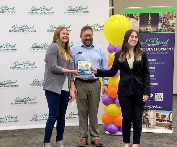 GBMS students launch Winter Clothing Drive for Family Crisis Center ...