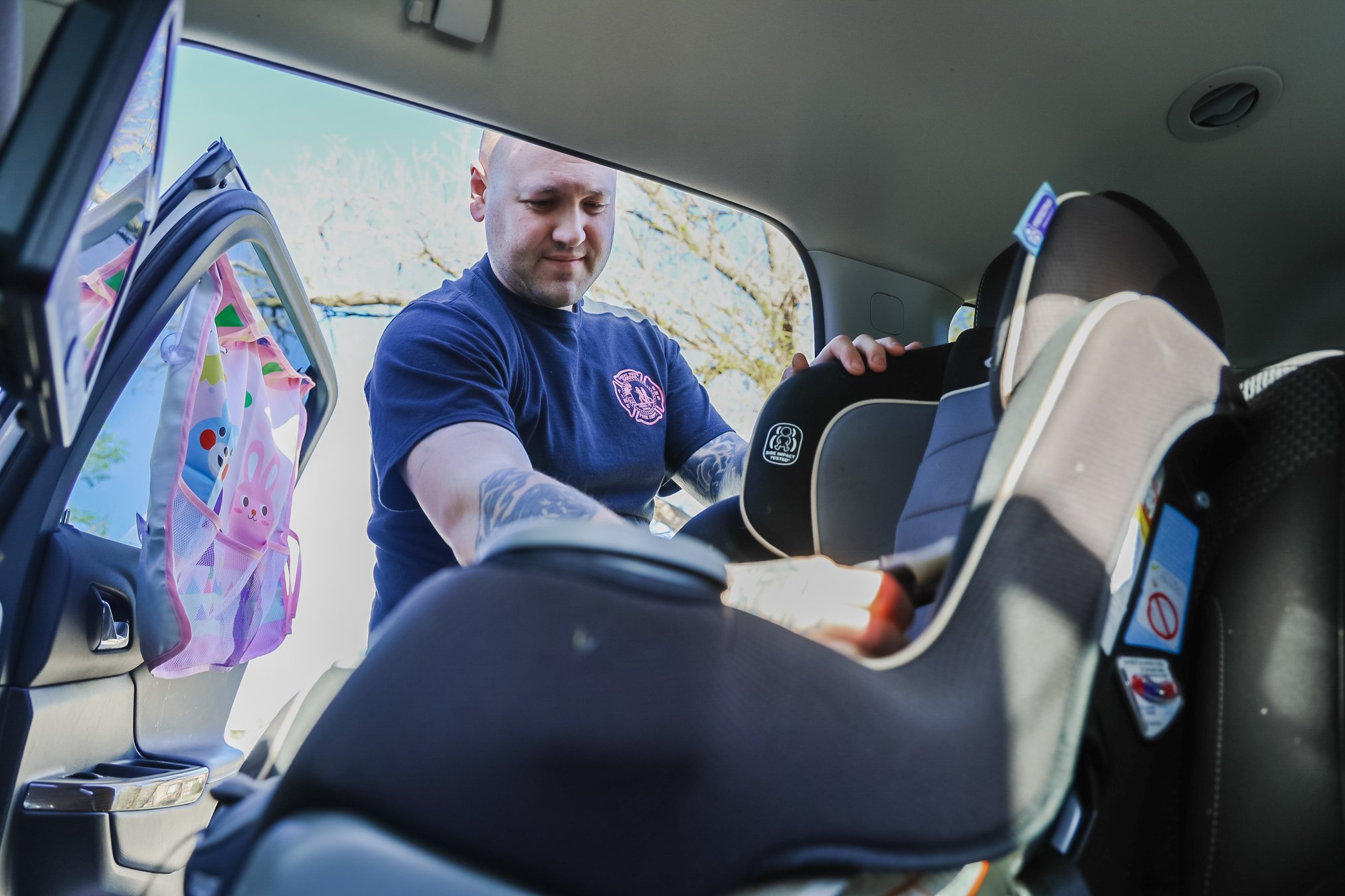 Local firefighter ensures proper car seat installation - Great Bend Tribune