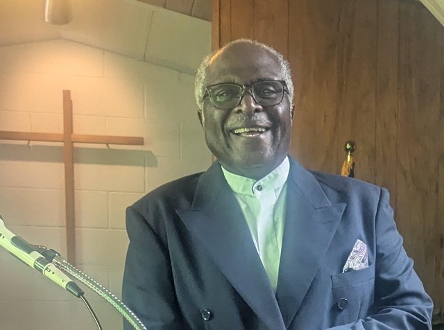 Rev. Keith celebrates 40 years - Great Bend Tribune