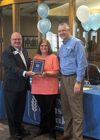 Combs receives prestigious 50 Years in Banking Award - Great Bend Tribune