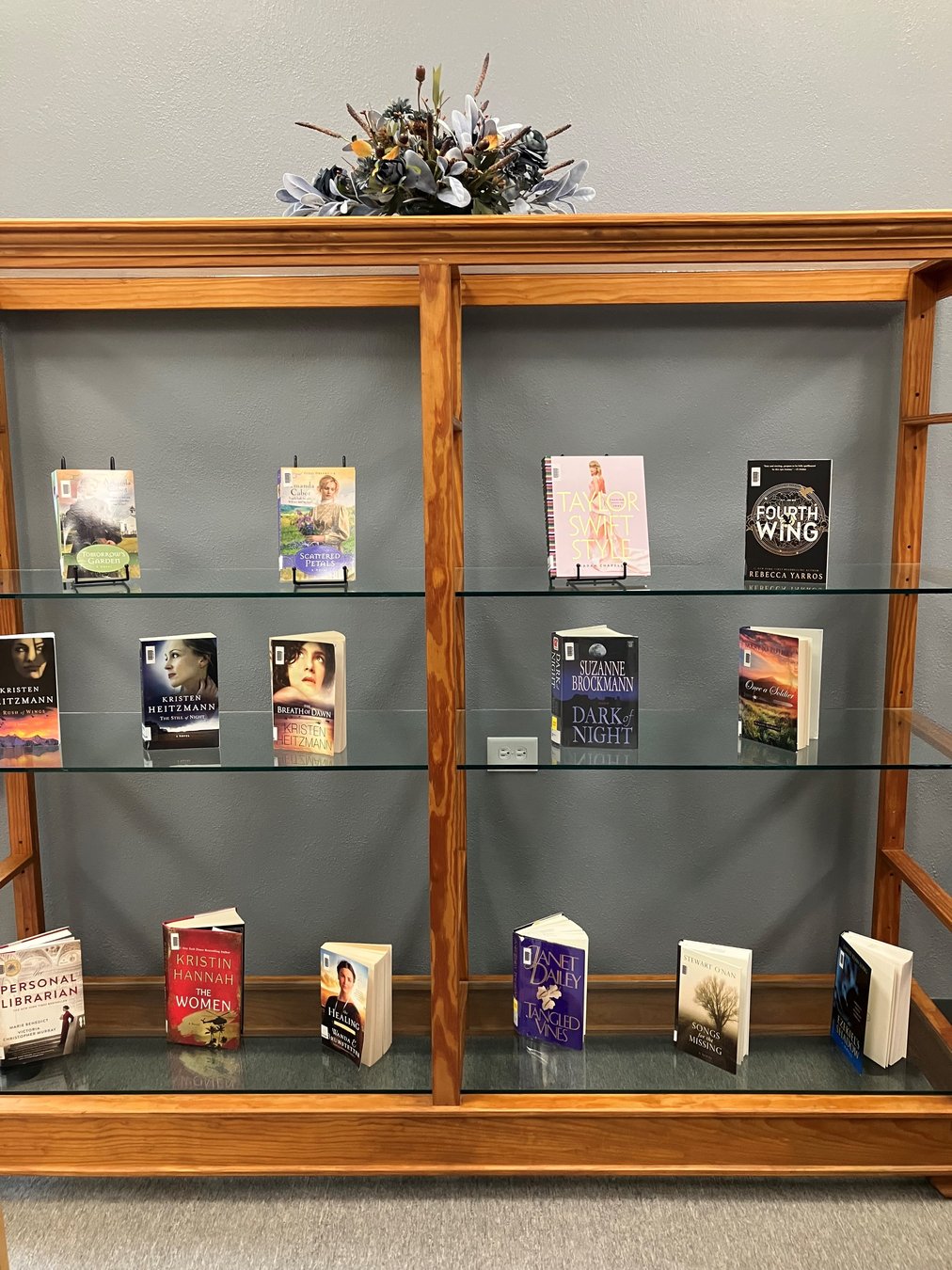 New shelves showcase new books - Great Bend Tribune