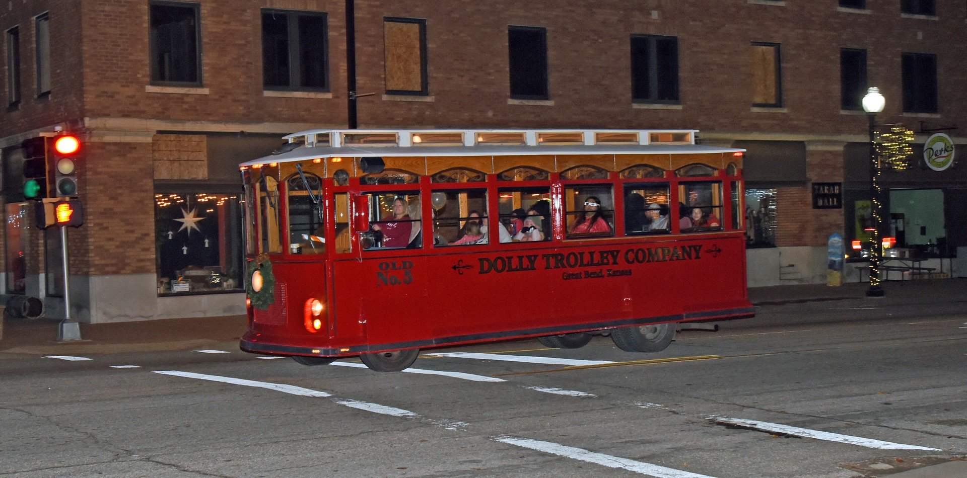 Dolly Trolley set to ride again - Great Bend Tribune