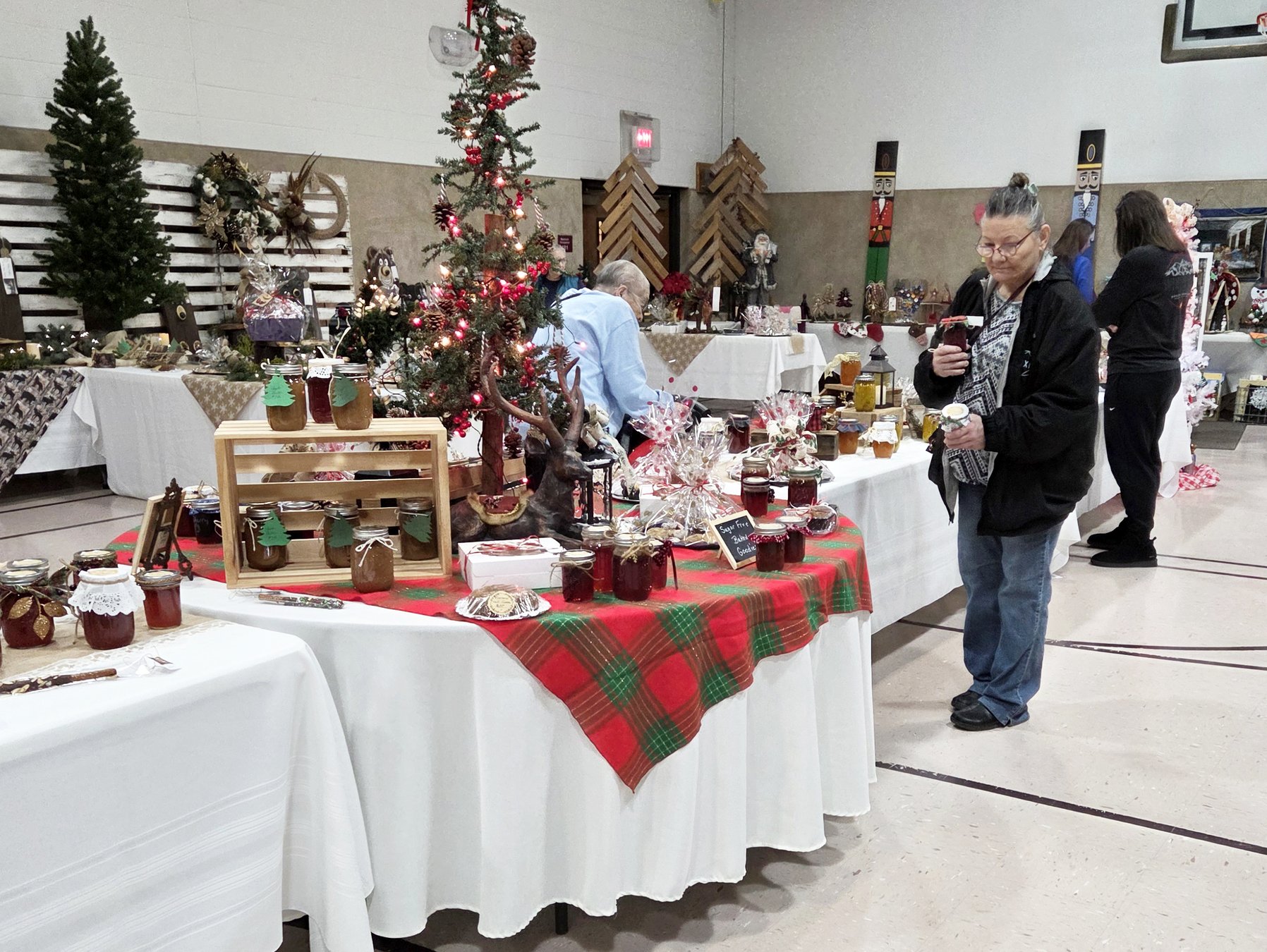 FCC Family Craft & Cookie Fair - Great Bend Tribune