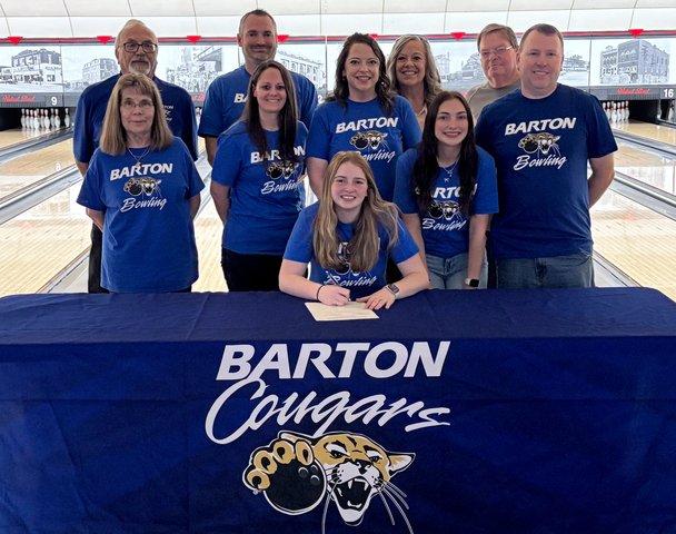 Panther bowler Mayberry signs with Cougars - Great Bend Tribune
